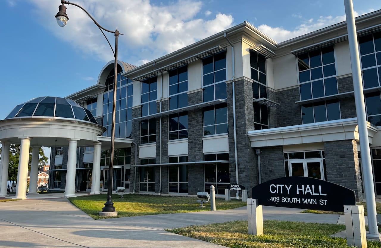 Council seeks answers about I.C.E. actions in Harrisonburg